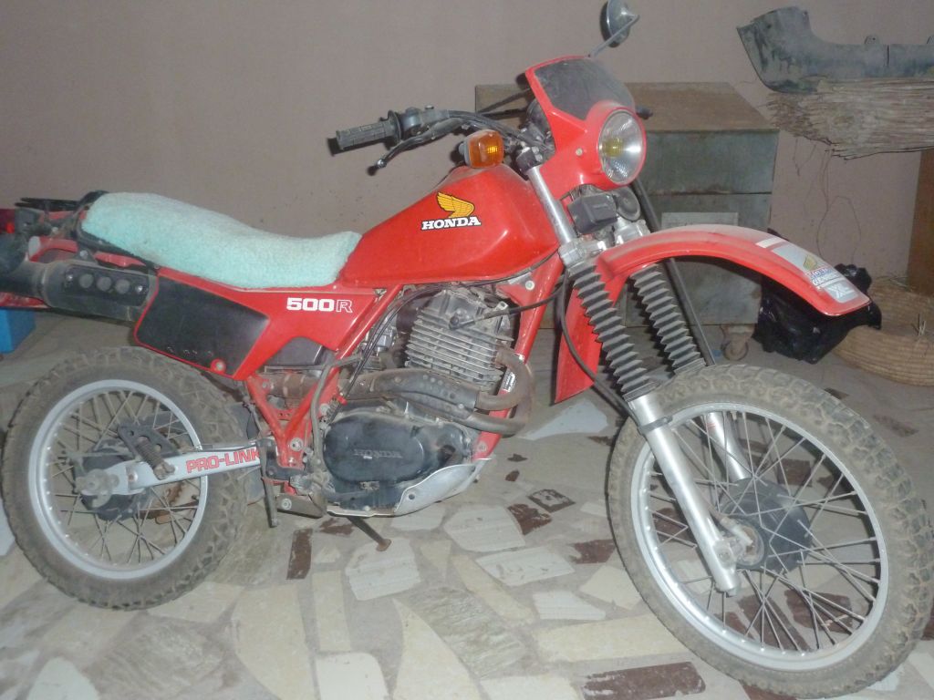 MOTO HONDA 500XLR à Djibouti