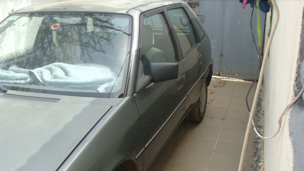 Citroen AX Diesel à Djibouti