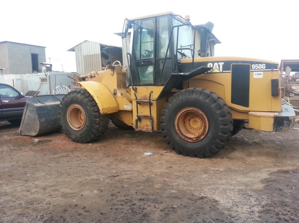 Chargeur CAT 950g à Djibouti