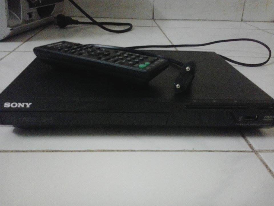 Lecteur dvd Sony avec port USB à Djibouti