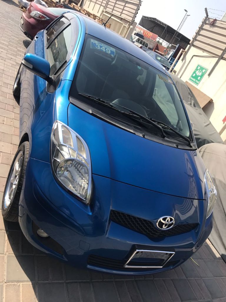 Toyota vitz blue à Djibouti
