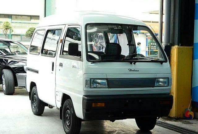 Micro bus Daewoo Damas Coréen robuste à Djibouti