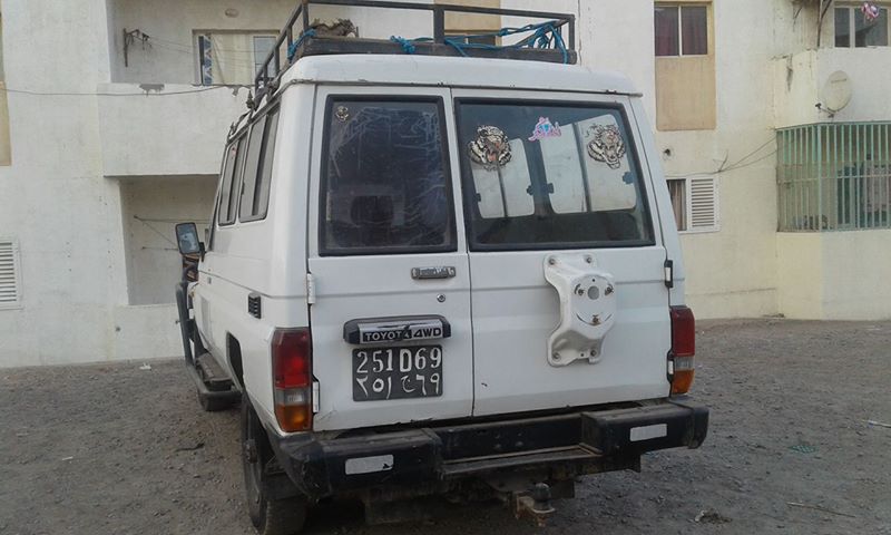 4x4 Toyota Land Cruiser - Modèle HZJ70 à Djibouti