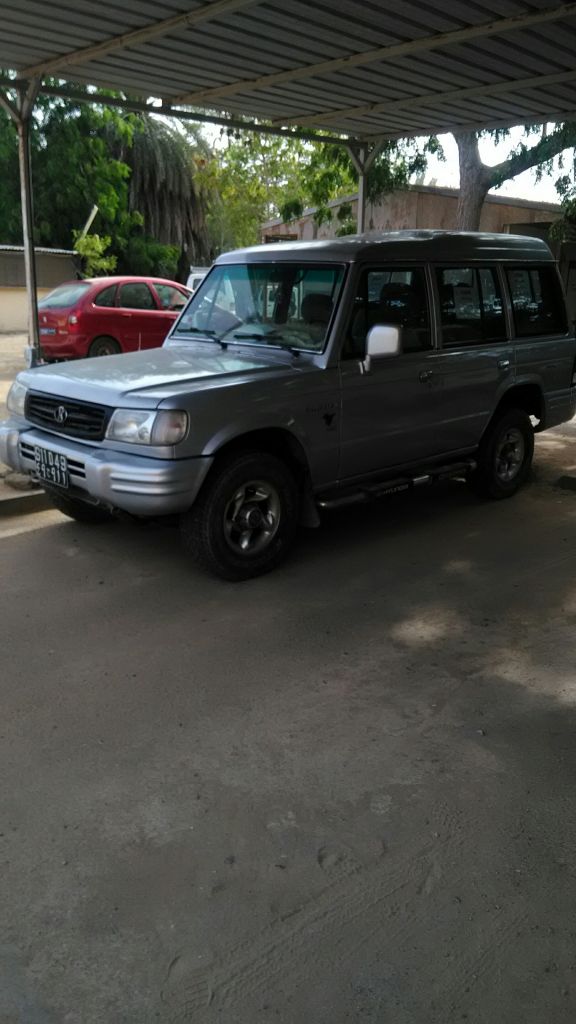 Voiture à vendre: 4X4 HYUNDAI Galoper à Djibouti