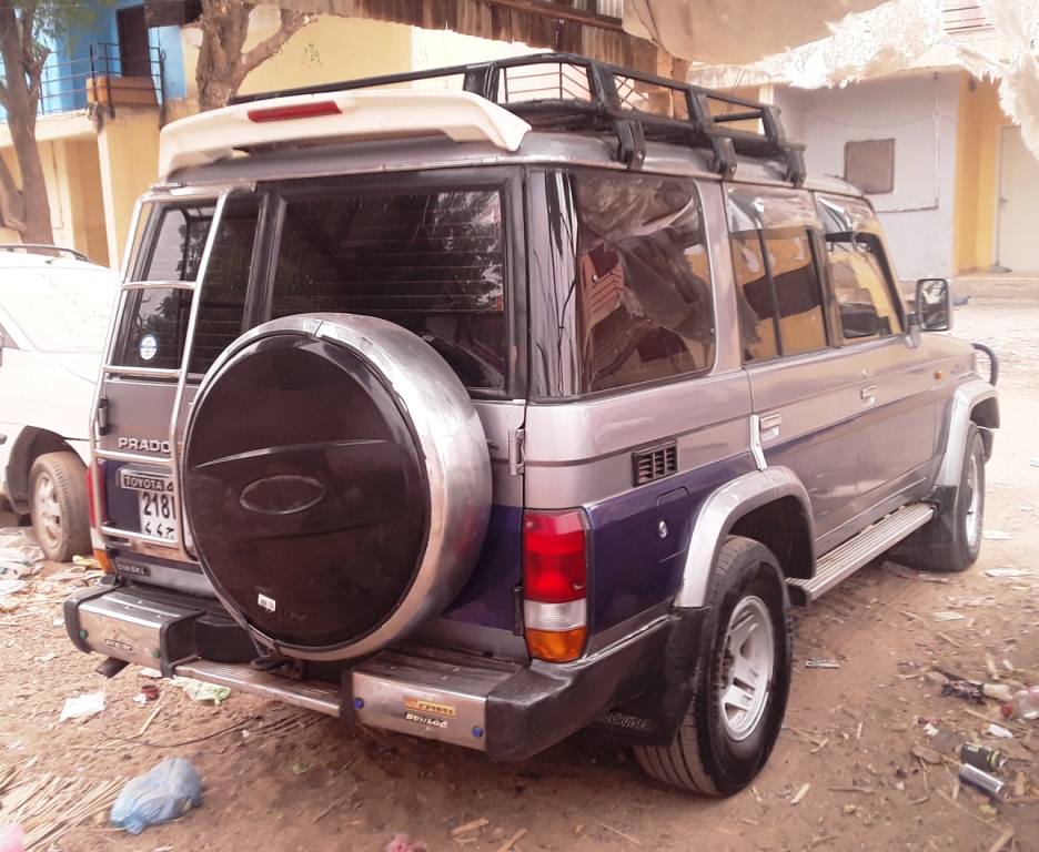 TOYOTA LAND CRUISER PRADO EX à Djibouti