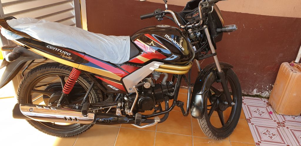 Moto a vendre mahindra à Djibouti