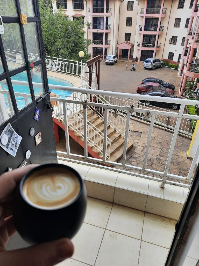 Cherche F2 ou F3 à Gabode 3,4,5 ou Héron à Djibouti