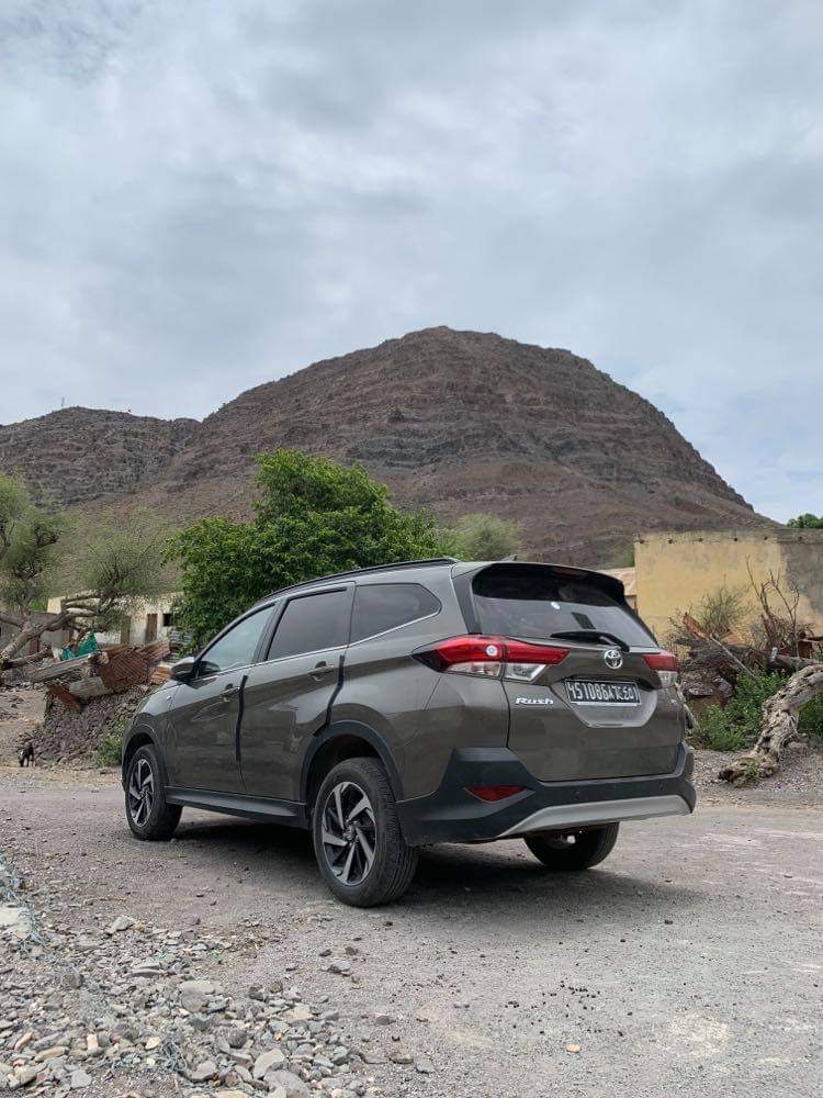 Voiture SUV Toyota Rush full option à Djibouti