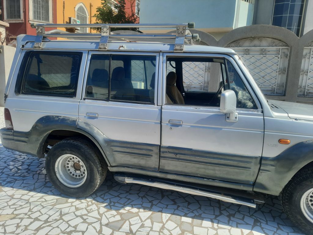 Hyundai Galloper II à Djibouti