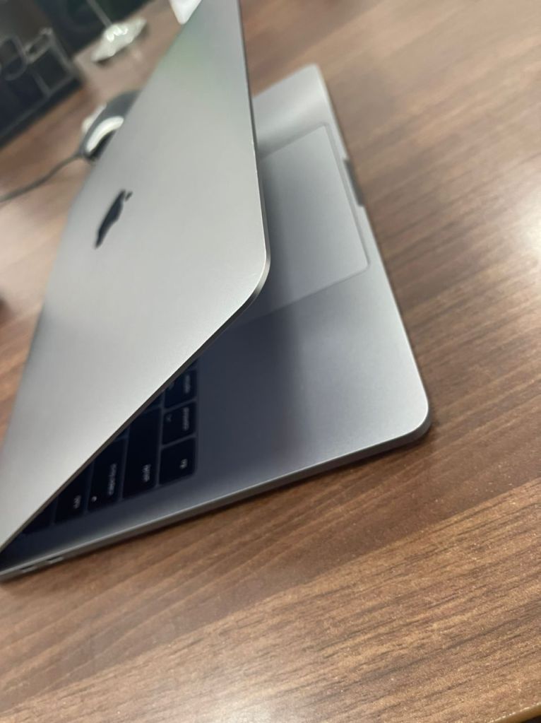MacBook Pro Touch Bar core i7 16G de Ram à Djibouti