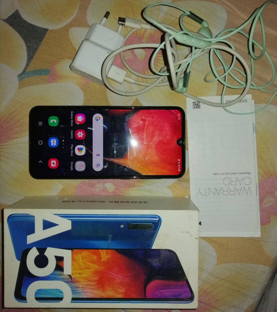 Téléphone Samsung A50 128GB à Djibouti