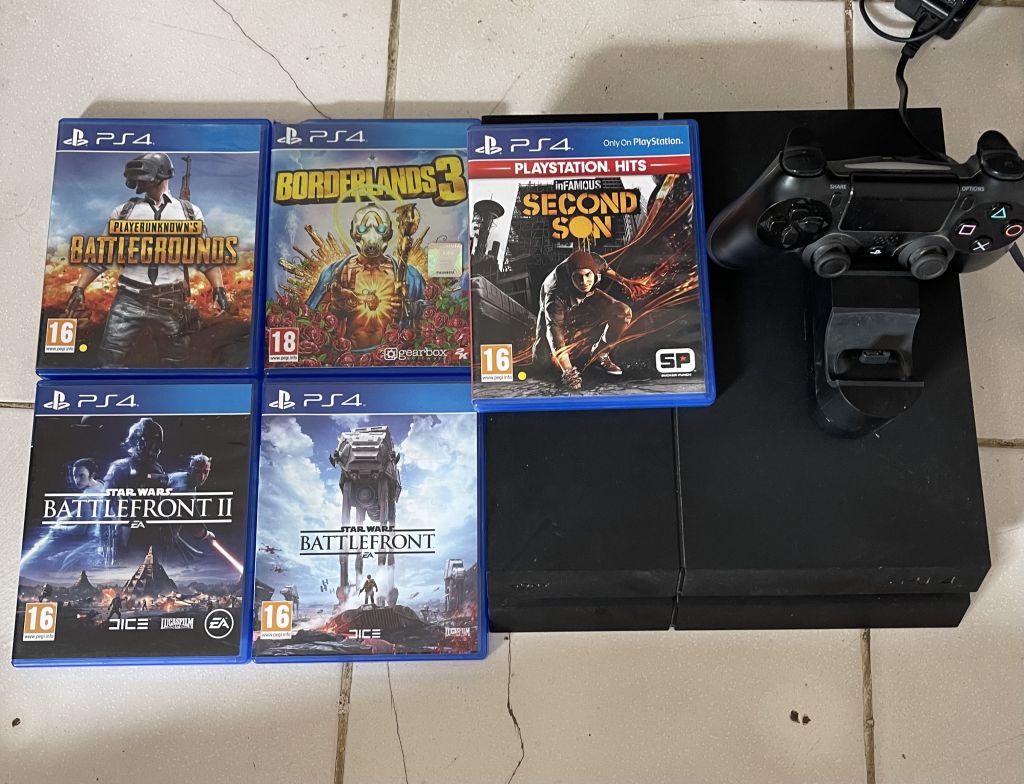 Play Station 4 à Djibouti