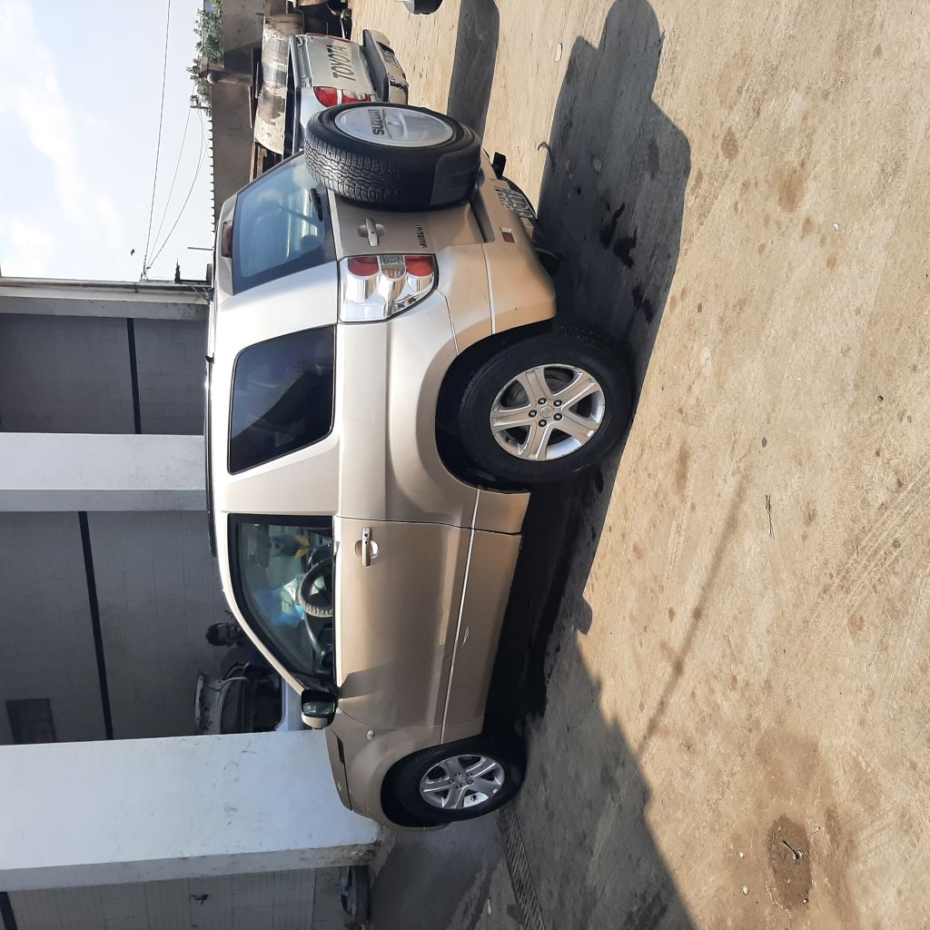 Voiture de Marque Suzuki Grand Vitara Chassis Court. à Djibouti