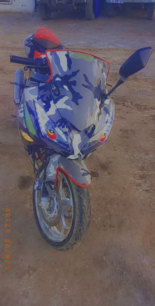 Moto Jingcheng 150 cc à Djibouti