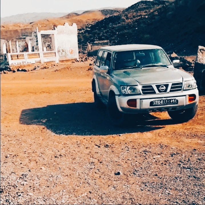 Voiture de Marque Nissan Patrol Y61 Année 2002 à Djibouti
