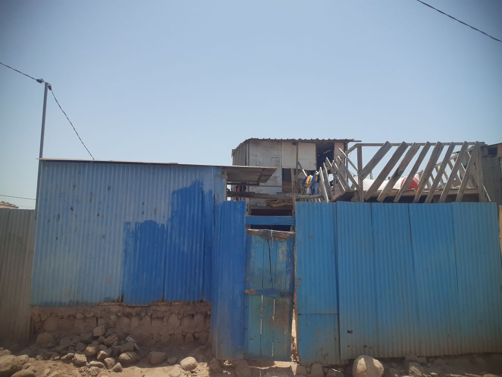 Maison F3 en bois avec toilettes et cuisine terrasse en bois à Djibouti