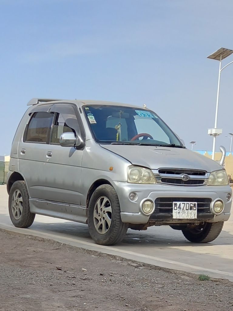 Vente Terios Kid très économique en Essence à Djibouti