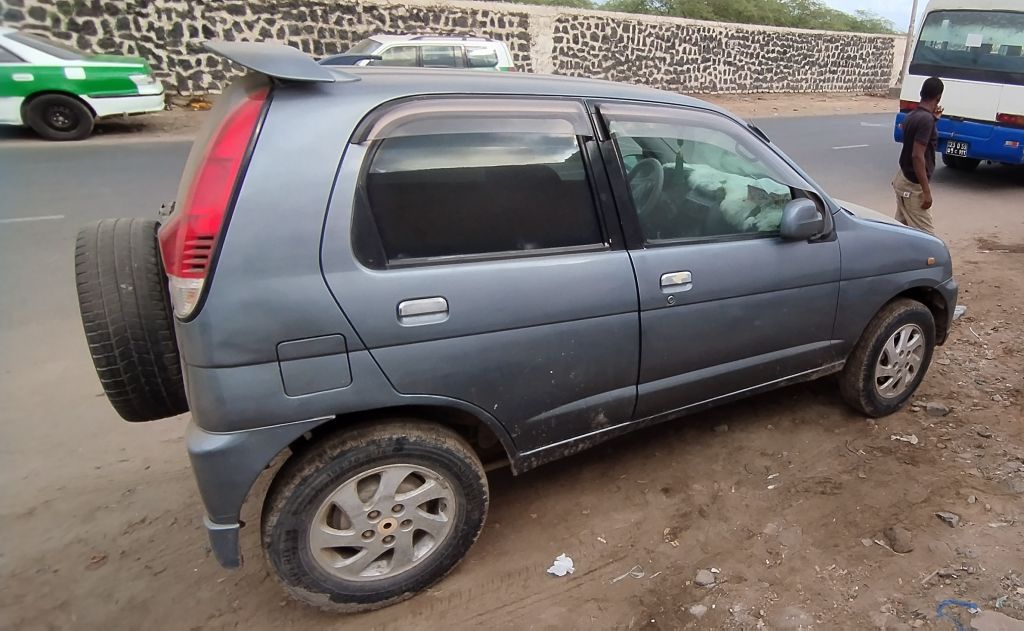 Voiture Daihatsu Terios Kid à Djibouti