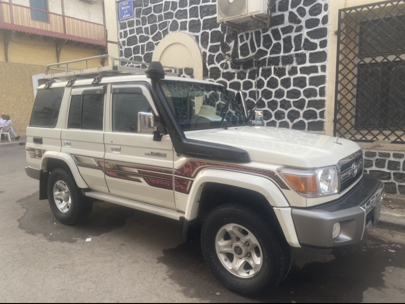 Voiture Toyota Hartop Année 2020 à Djibouti