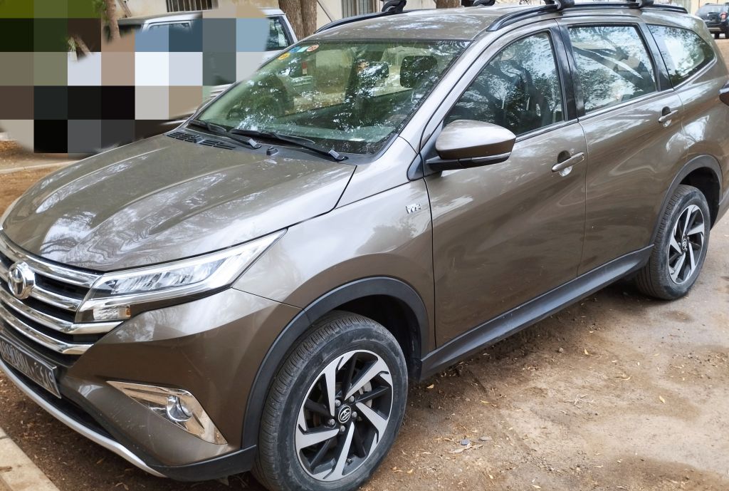 Voiture Toyota Rush à Djibouti