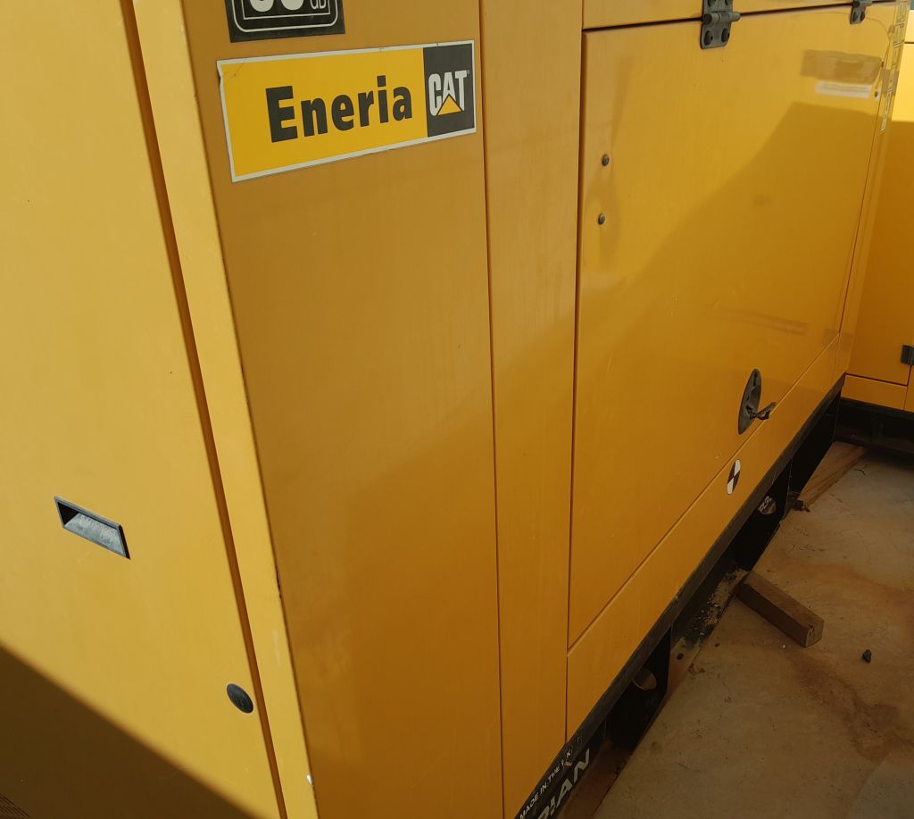 GROUPE ÉLECTROGÈNE CATERPILLAR 33KVA à Djibouti