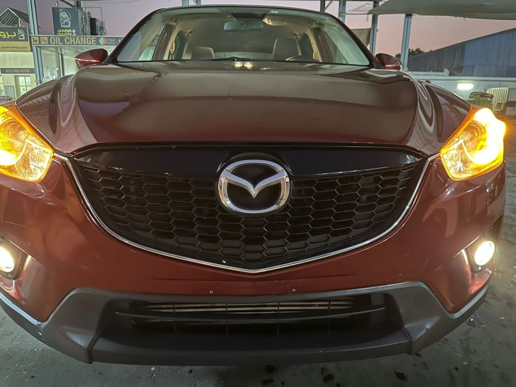 Voiture Mazda CX-5 2016 couleur Rouge à Djibouti