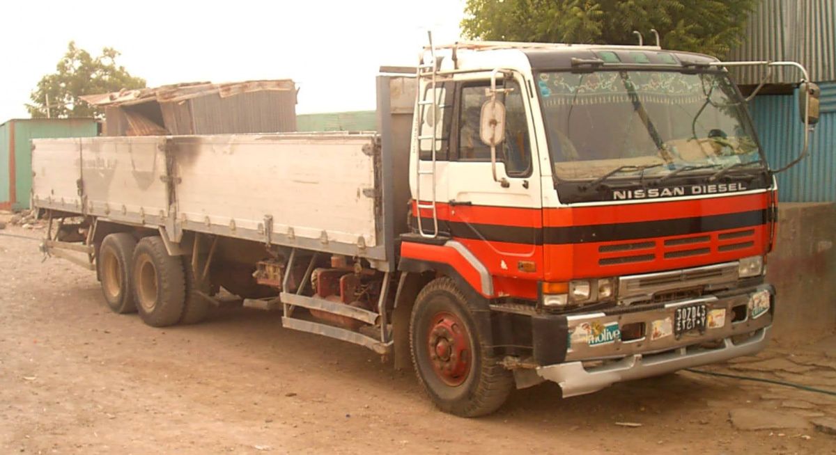 Camion Nissan diesel à Djibouti