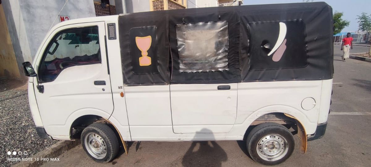 Bajaj Tata Ace Magic à Djibouti