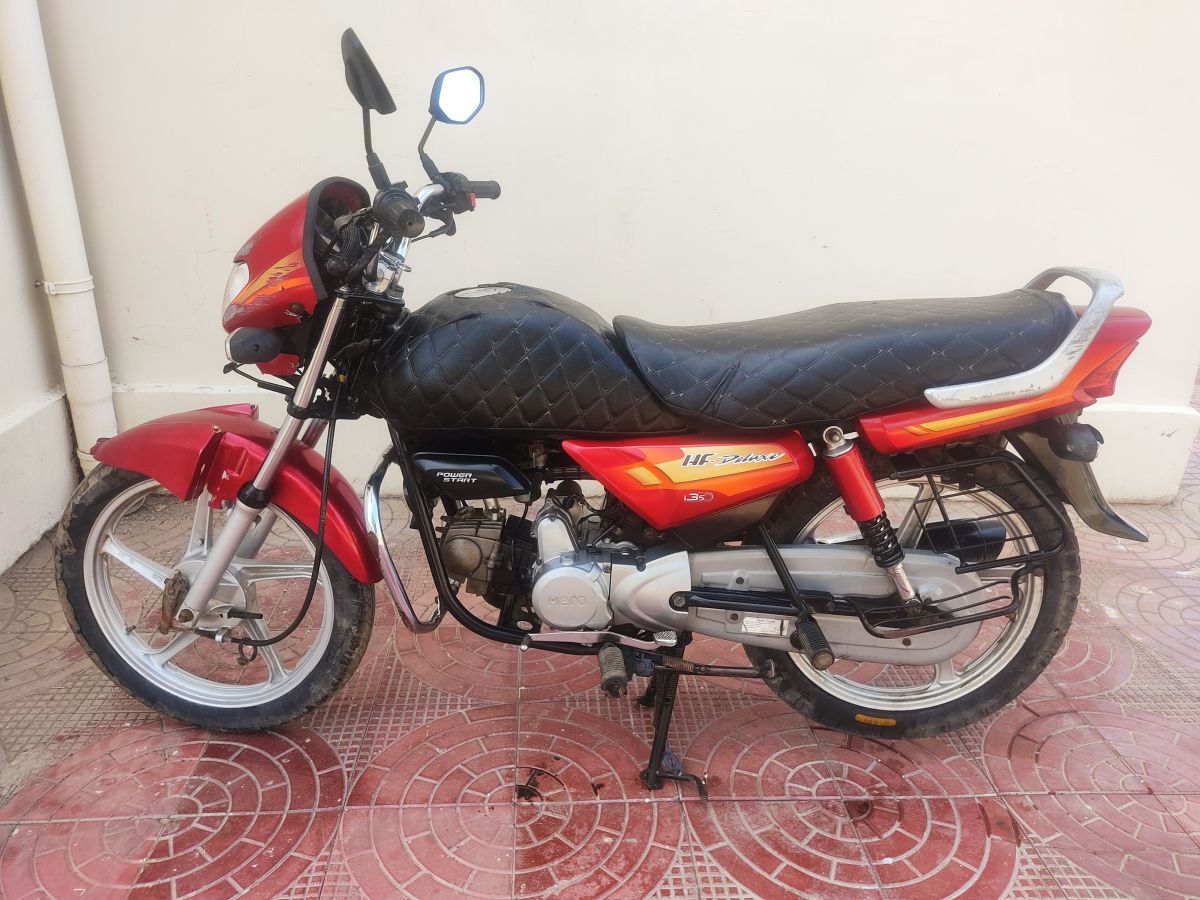 Moto Hero 100 toute neuve à Djibouti