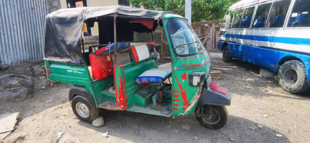 Scooter Bajaj Piaggio d'occasion, prix négociable à Djibouti