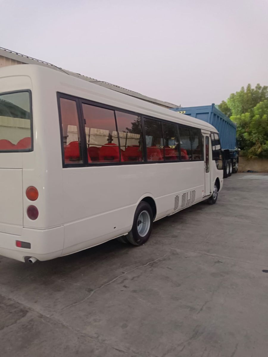 Vente d'un BUS de marque Mitsubishi Fuso nouveau à Djibouti
