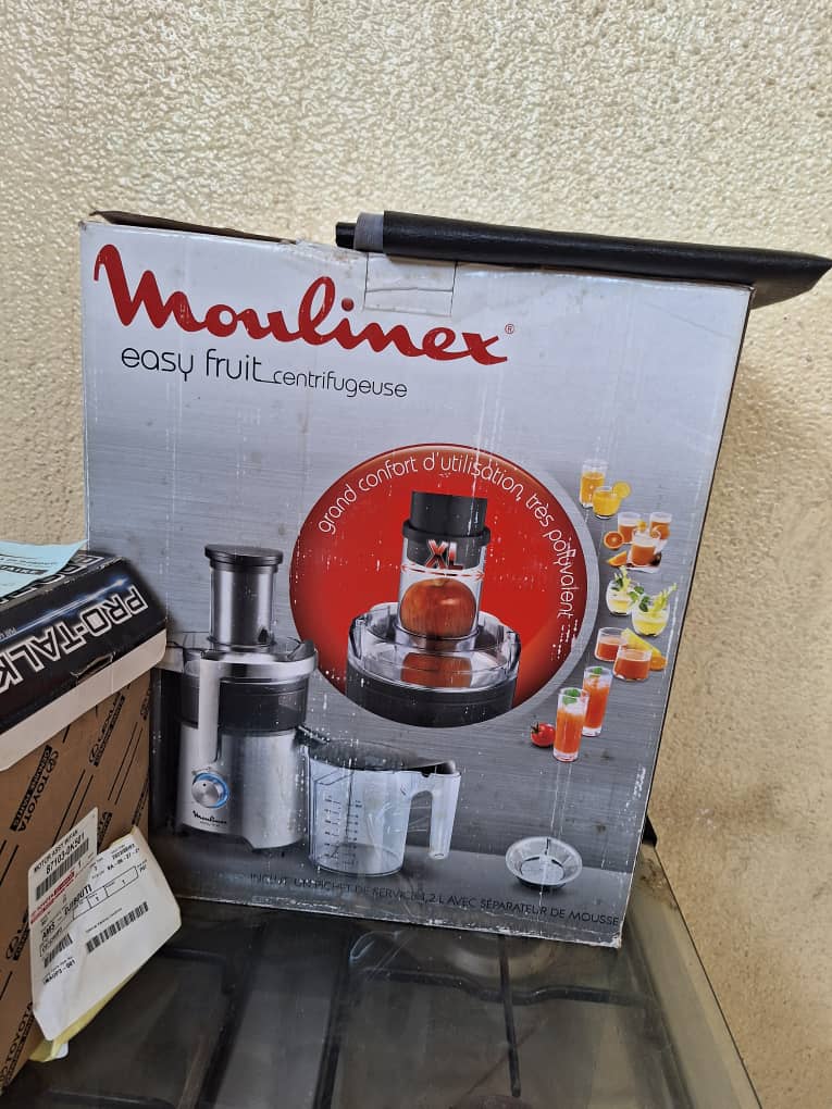Extracteur de jus Moulinex, 3L, 1,2L, métallique, 3,6kg à Djibouti