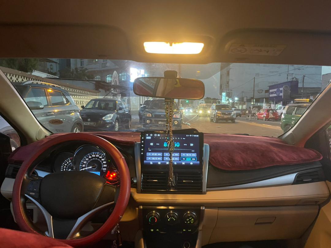 Toyota Yaris Rouge, Nouveau Moteur Fiable, Économique à Djibouti