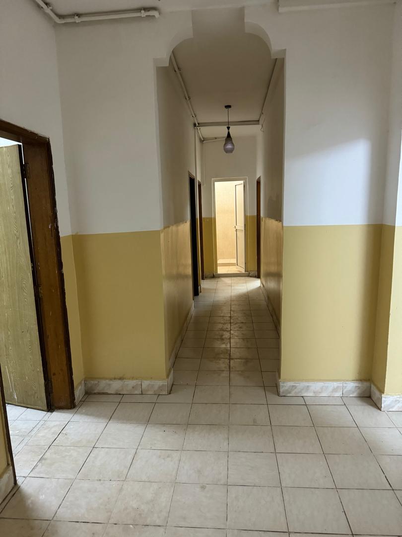 Appartement F4 Spacieux Et Moderne à Louer Situe A Immeuble à Hodan 1