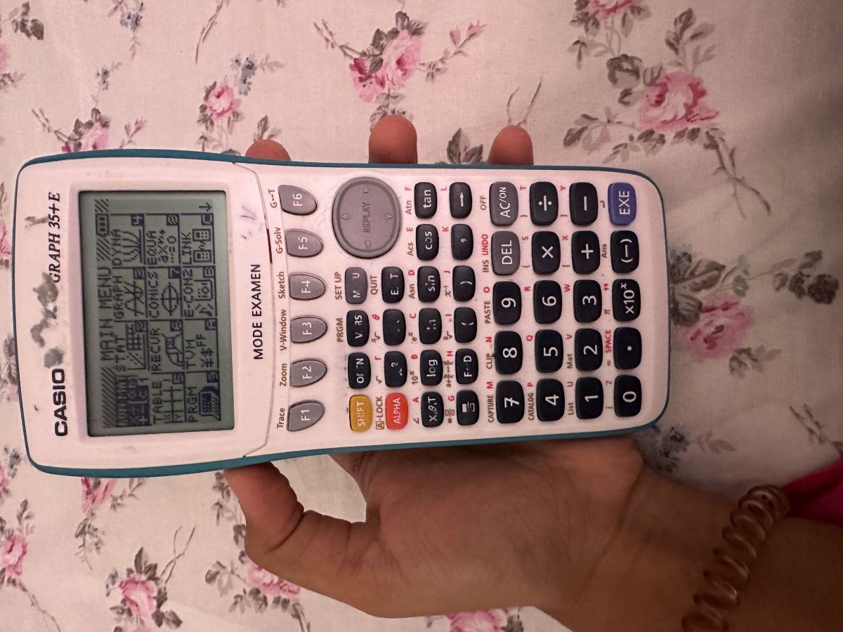 Calculatrice graphique TI-35+E pour lycée à Djibouti