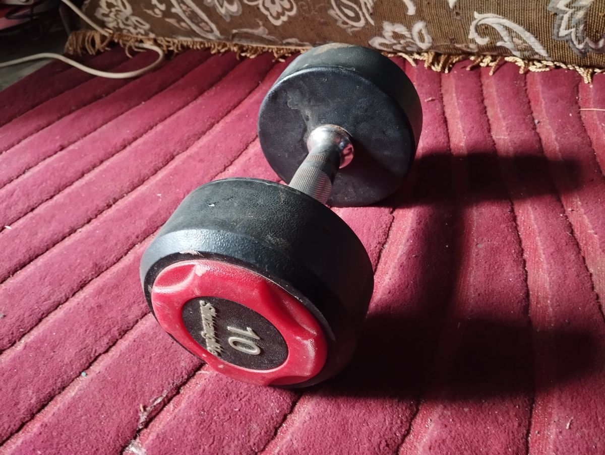 Haltères neuves de 10 kg à vendre à Djibouti