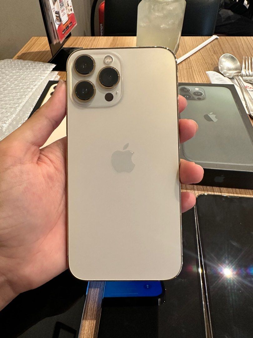 iPhone 13 Pro Max 85% Batterie, Boîte et Chargeur Inclus à Djibouti