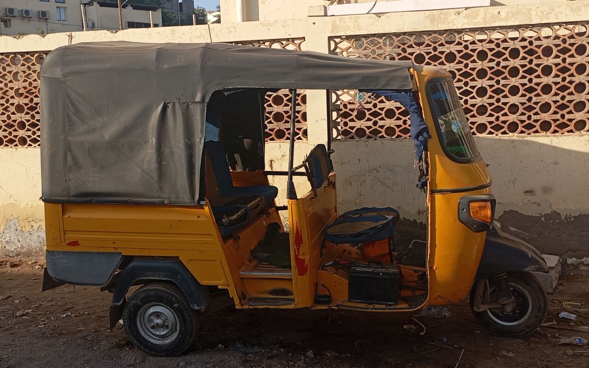 Bajaj Piaggio en bonne état à vendre à Djibouti