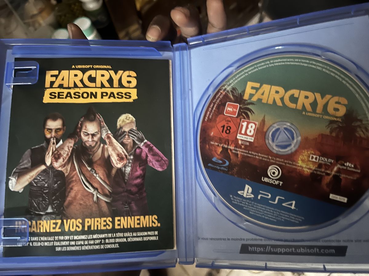 CD Far Cry 6, comme neuf, prix négociable à Djibouti