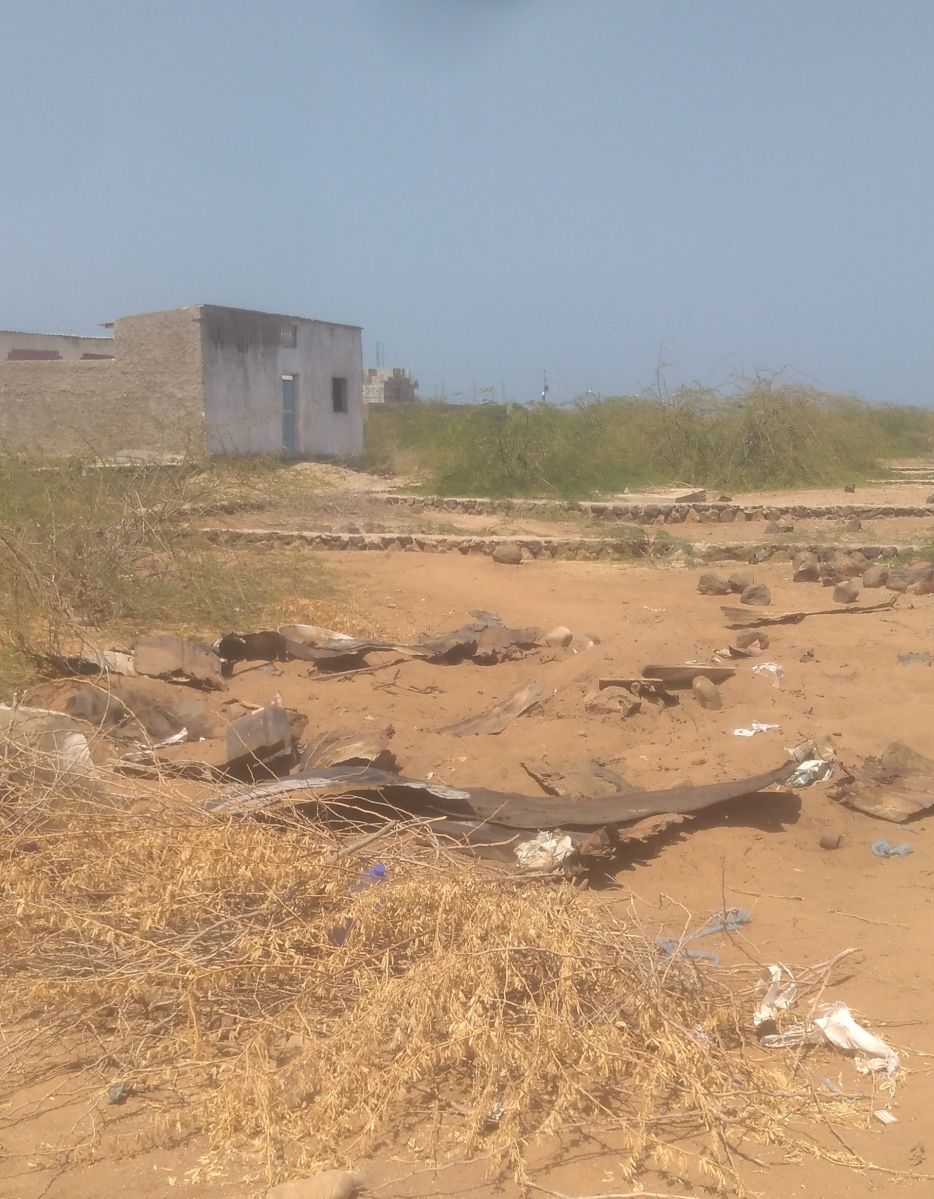 Terrain de 113 m2 à vendre à Damerjog, prix négociable à Djibouti