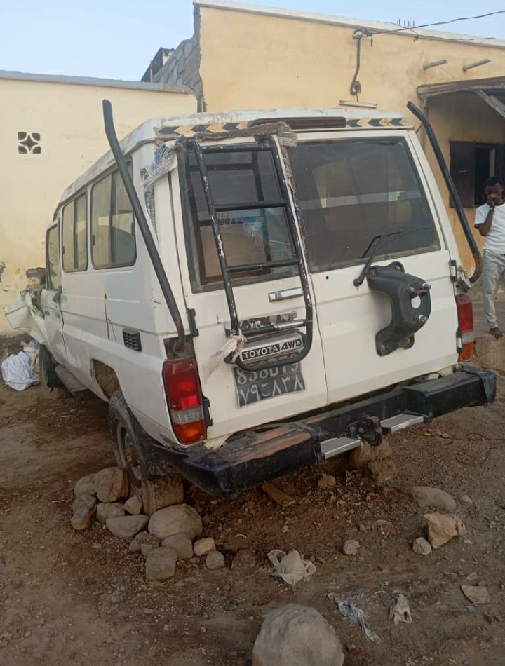 Vente Toyota Land hartop chassis longue de l'année 2015 à Djibouti