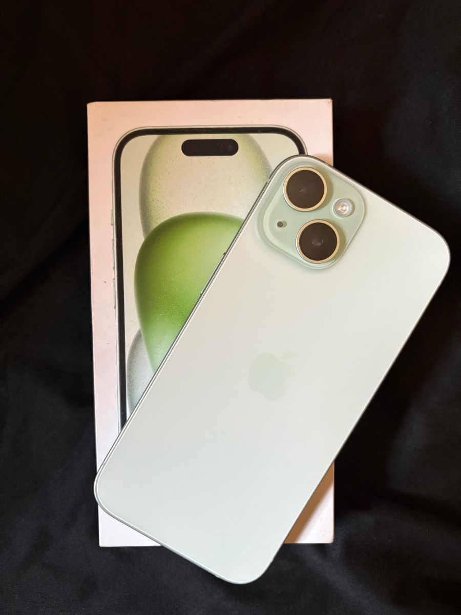 iPhone 15 Vert 128 Go, Comme Neuf à Djibouti