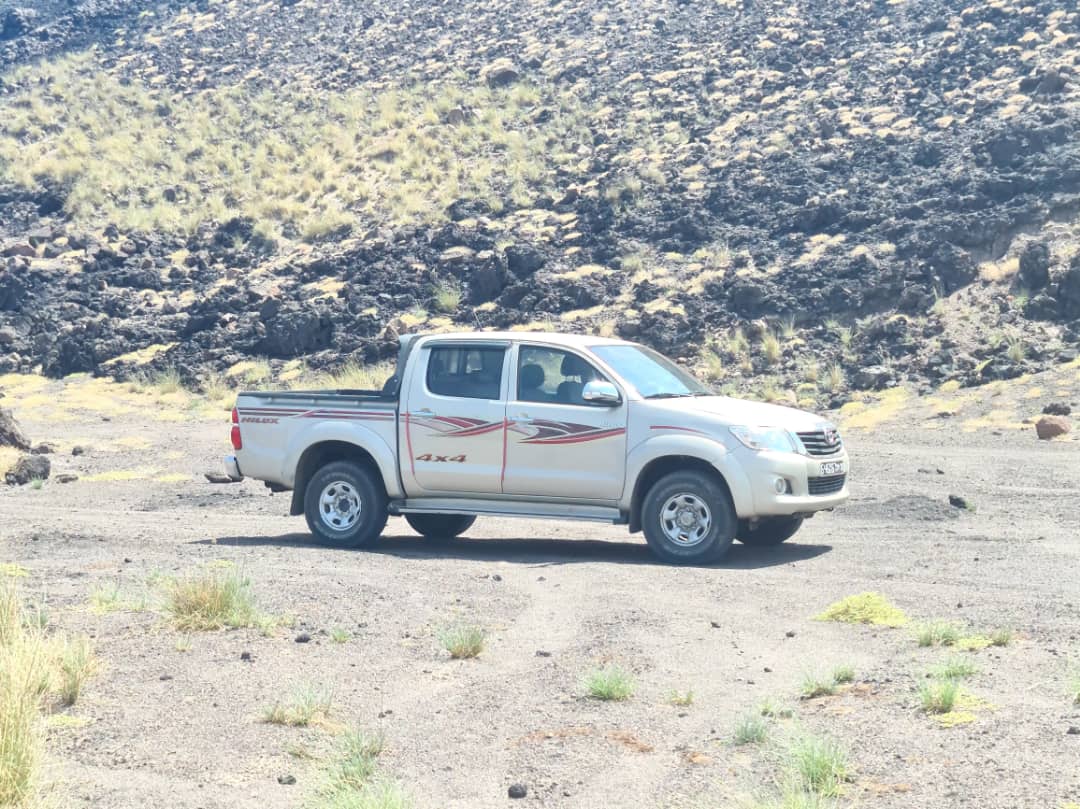 Pick-up Hilux Modèle 2015 Turbo 4x4 à Djibouti
